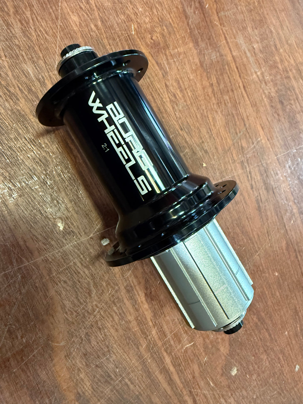 Borg Rear hub 16/8 24Hole Rear Shimano — bananaindustries